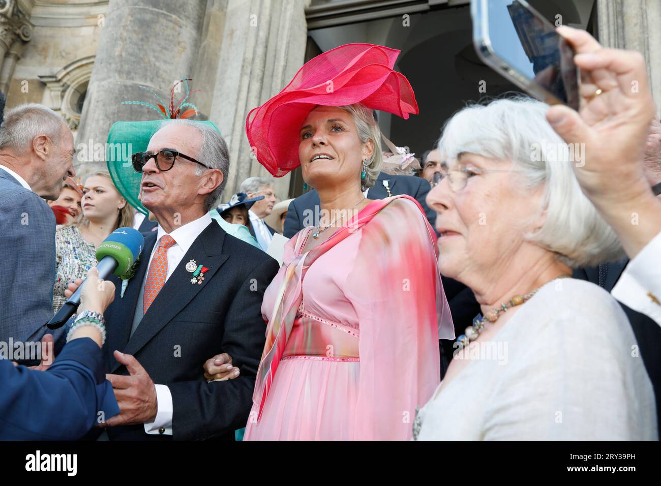 Alexander Prinz von Sachsen Herzog zu Sachsen und Ewa de Saporta nach ...