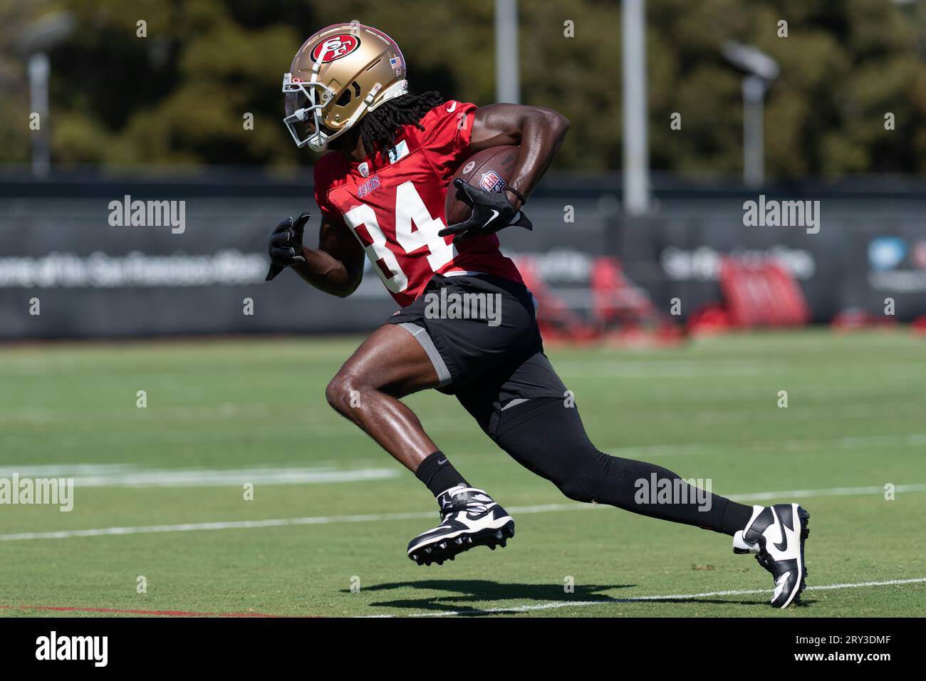 Santa Clara, USA. 27th Sep, 2023. Sep 27, 2023; Santa Clara, California ...