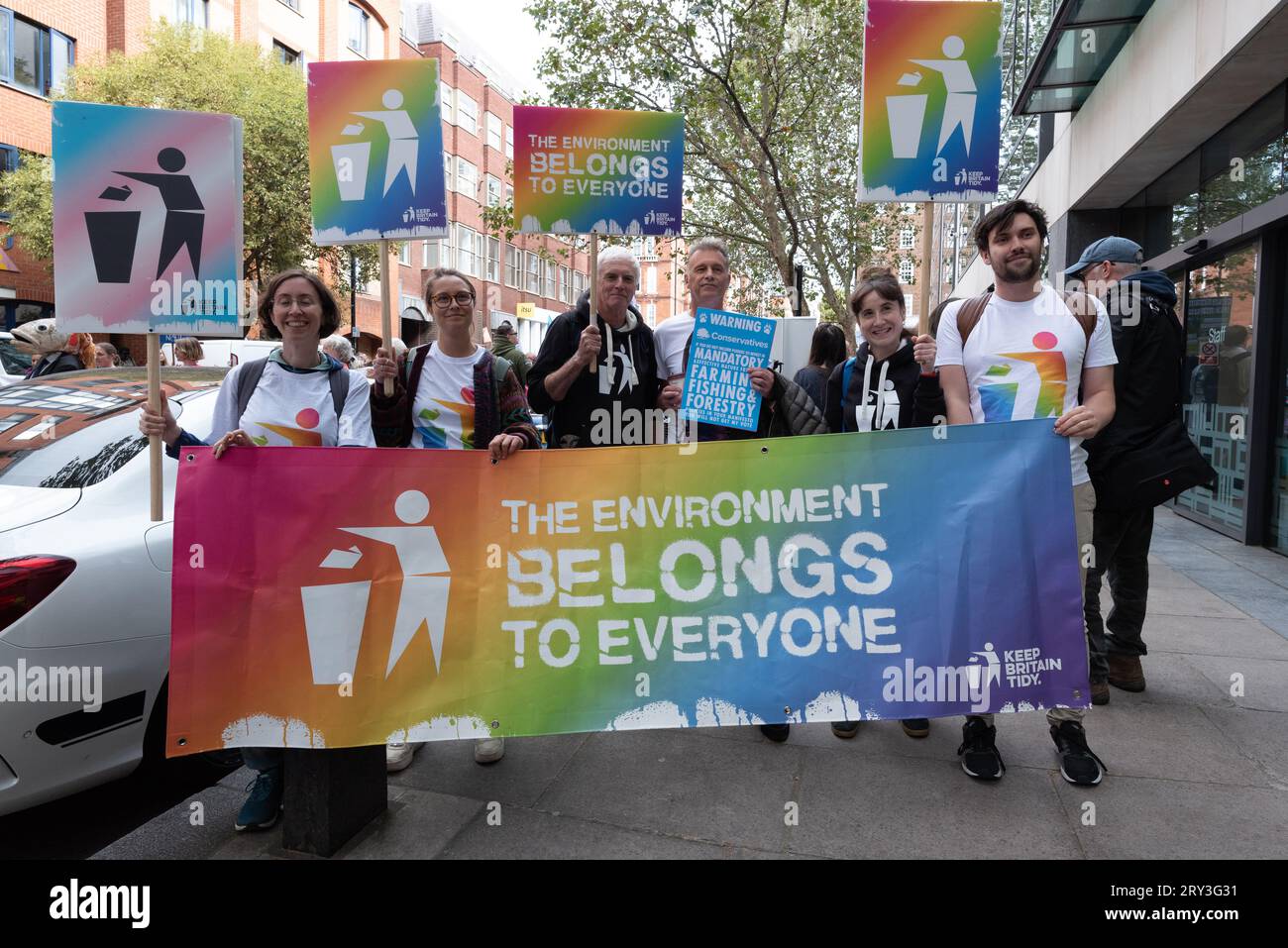 London, UK. 28 September, 2023. A coalition of environmental groups ...
