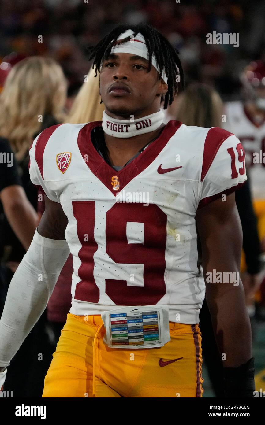 Southern California safety Jaylin Smith (19) in the first half during ...