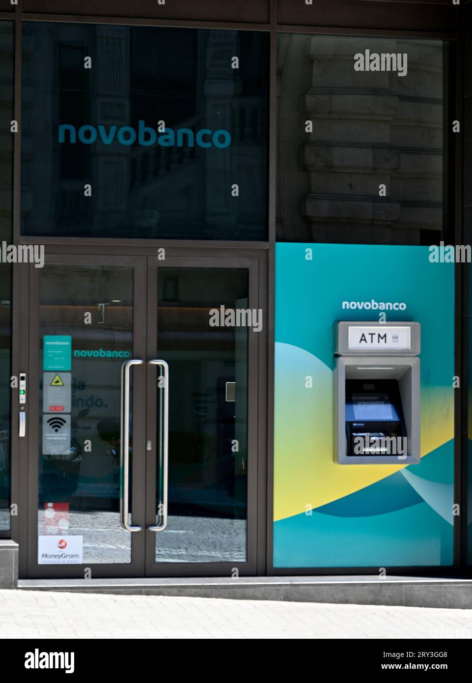 Novobank hi-res stock photography and images - Alamy