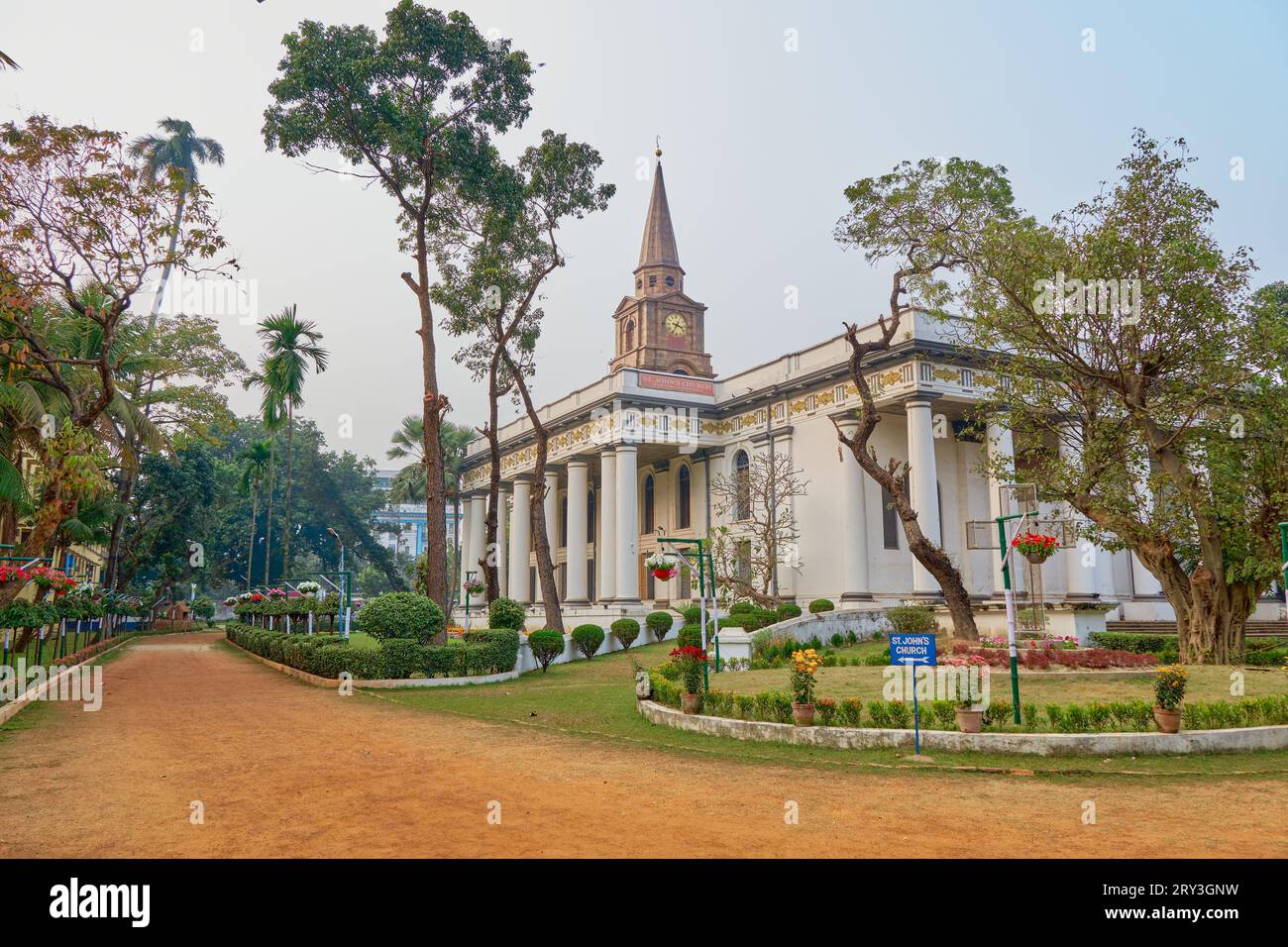 Calcutta churches hi-res stock photography and images - Alamy