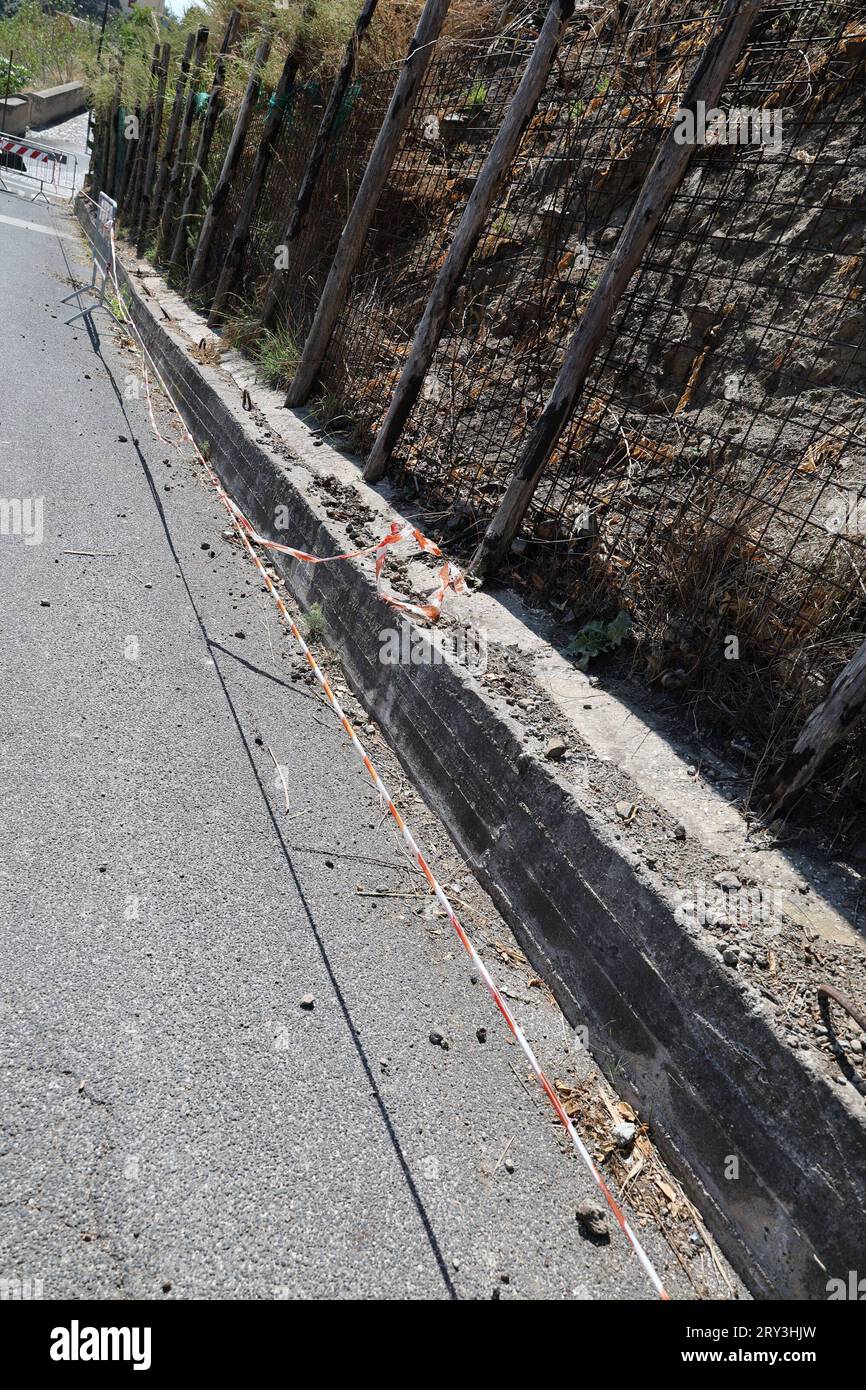 Seismic phenomenon in the Campi Flegrei 09/28/2023 Naples, Earthquake ...