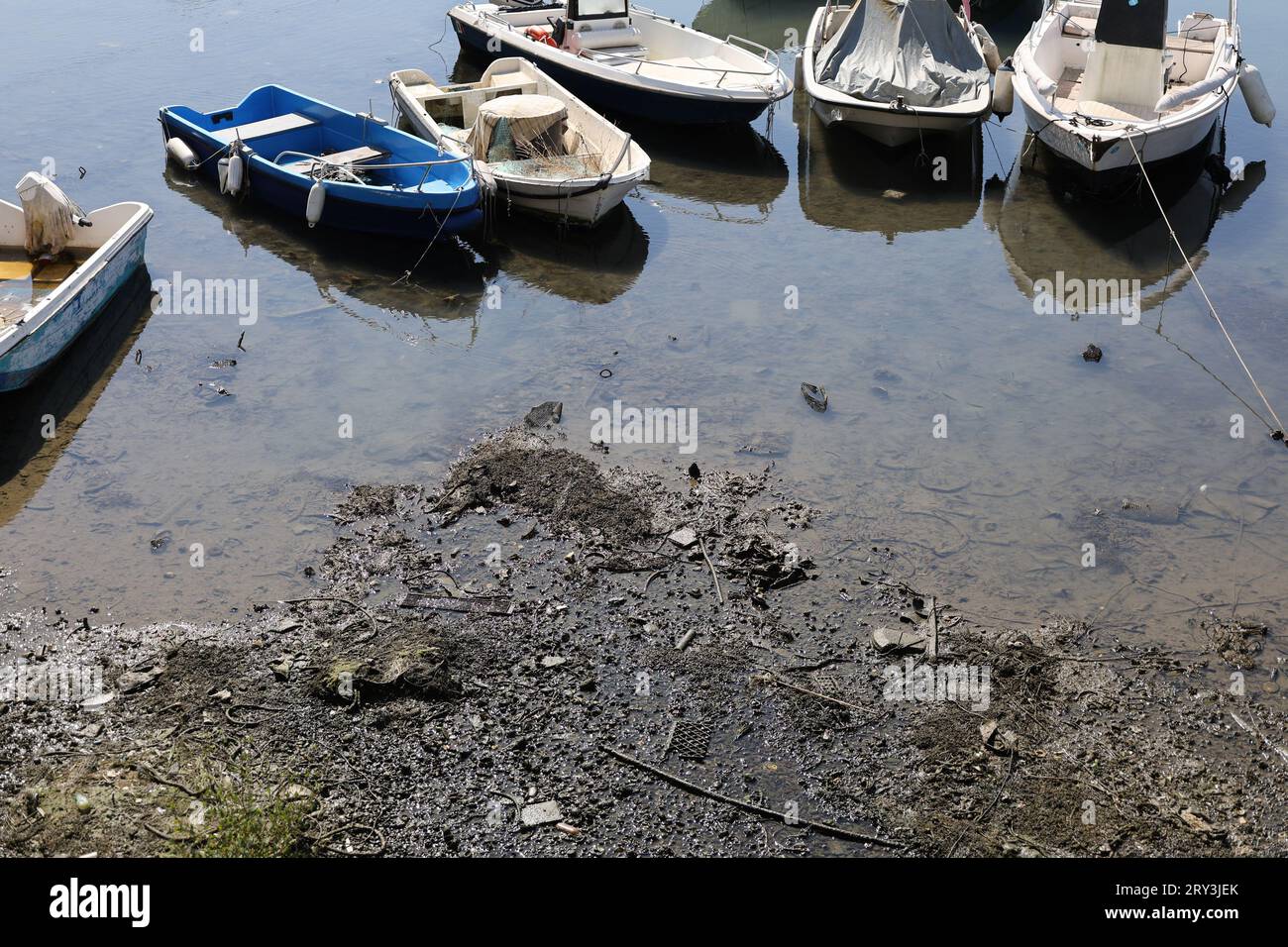 Napoli, Campania, ITALIA. 28th Sep, 2023. 09/28/2023 Naples, Earthquake ...