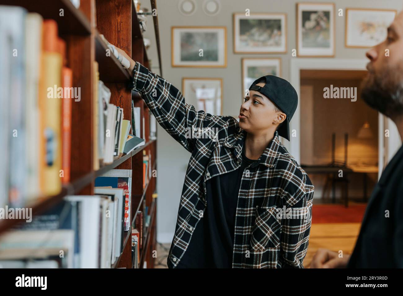 Man professor teacher in hi-res stock photography and images - Alamy