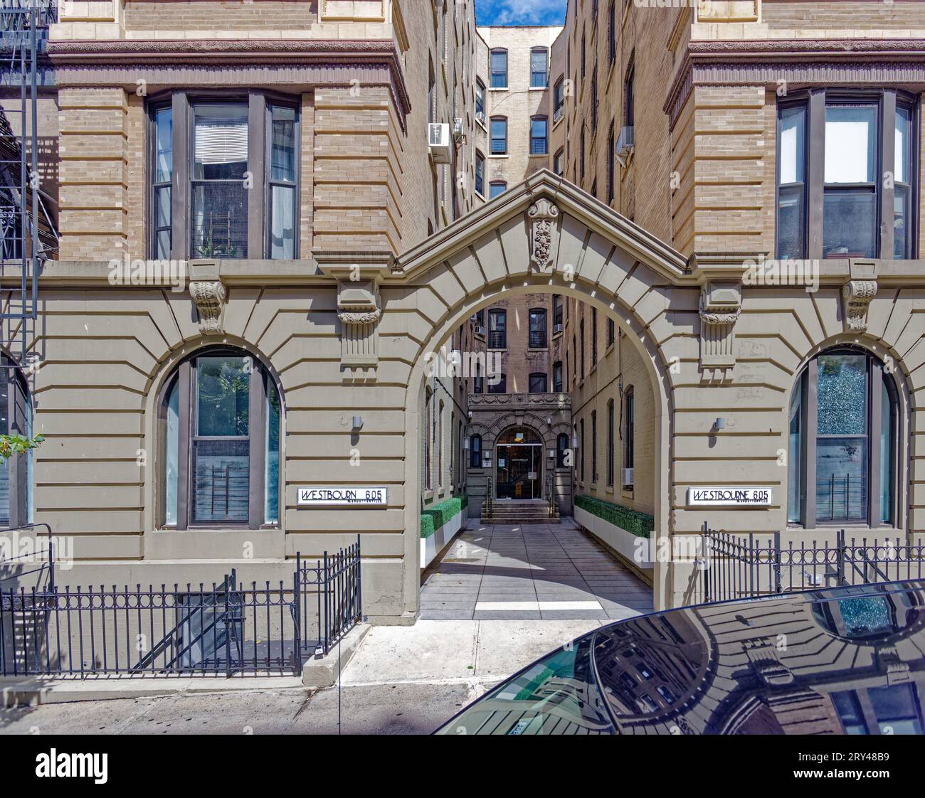 605 West 137th Street is one of five Emery Roth-designed buildings in ...