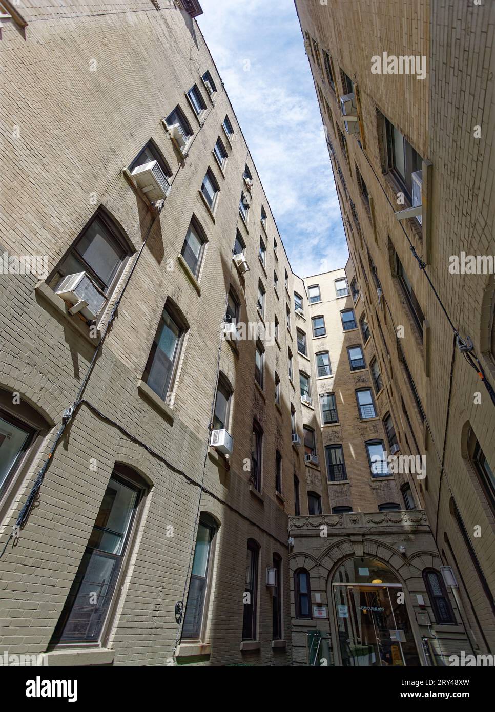 605 west 137th st hi-res stock photography and images - Alamy