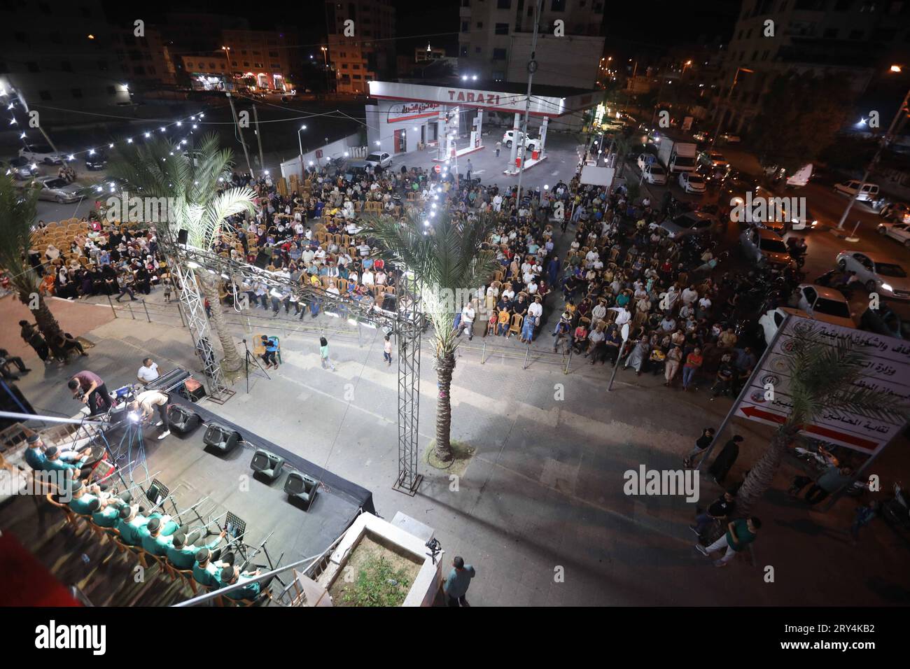 Middle East News/Gaza/Palestinian Territories Palestinians celebrate ...