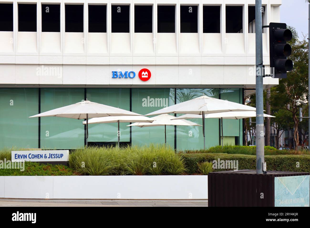 BMO Bank, American multinational investment Bank, deposit account and ...