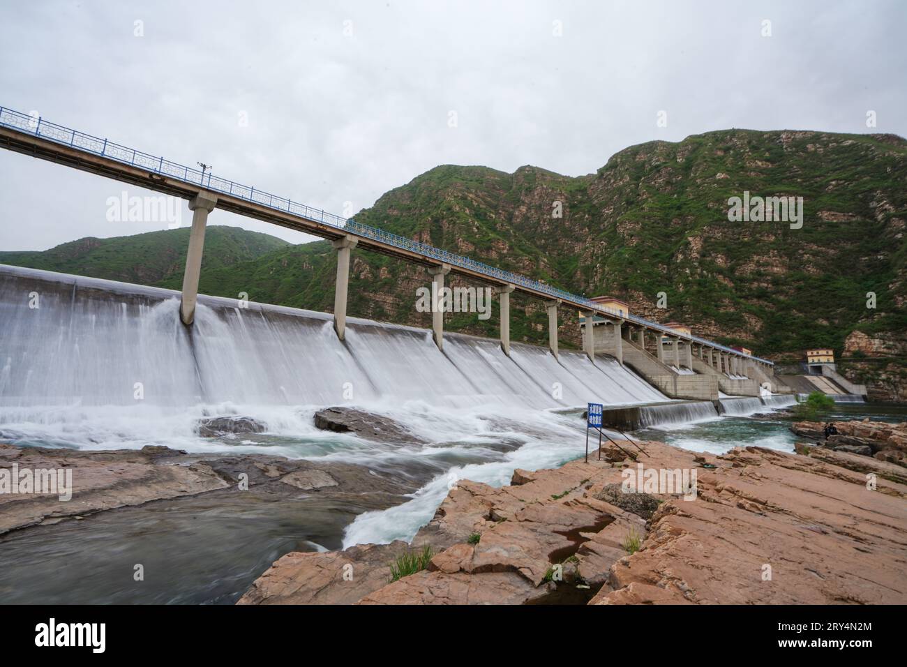 China flood control reservoir hi-res stock photography and images - Alamy