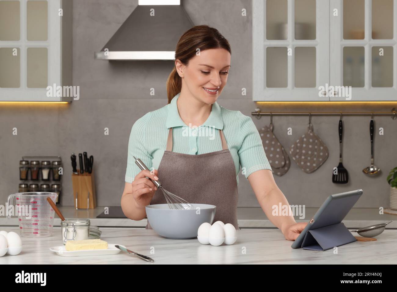 Computer cooking hi-res stock photography and images - Alamy