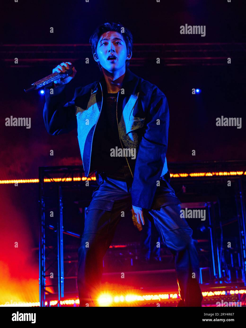 B i k pop hi-res stock photography and images - Alamy