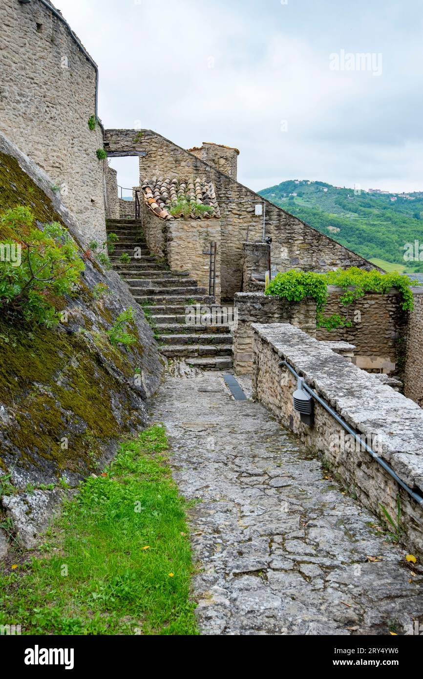 Roccascalegna Medieval Castle - Italy Stock Photo - Alamy