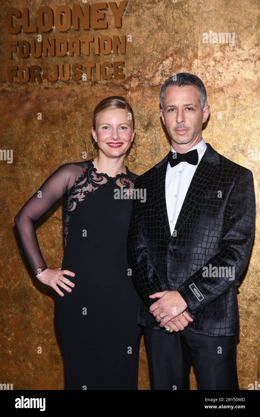 New York, USA. 28th Sep, 2023. Emma Wall and Jeremy Strong walking on ...