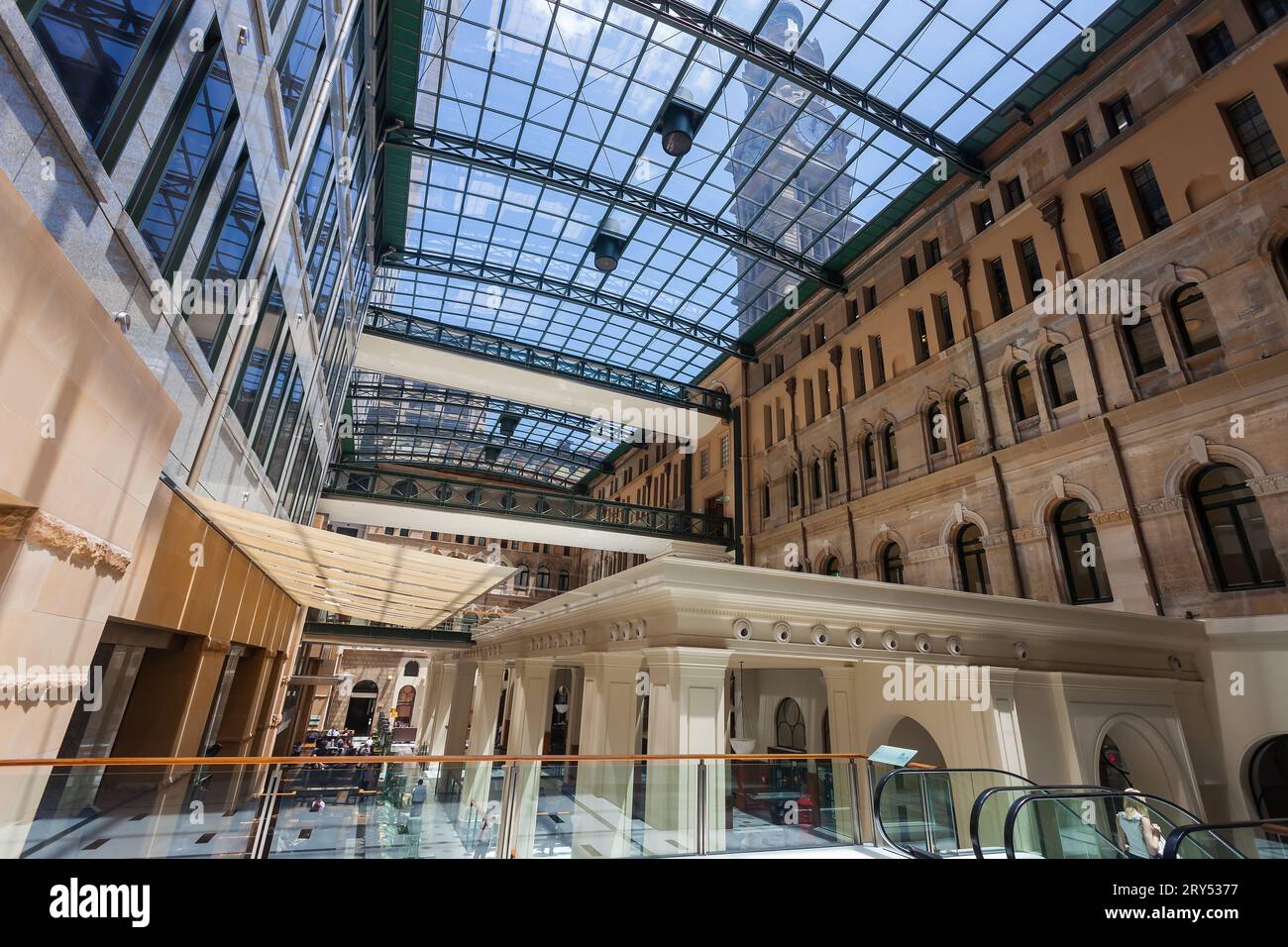 Gpo building historical significance hi-res stock photography and ...