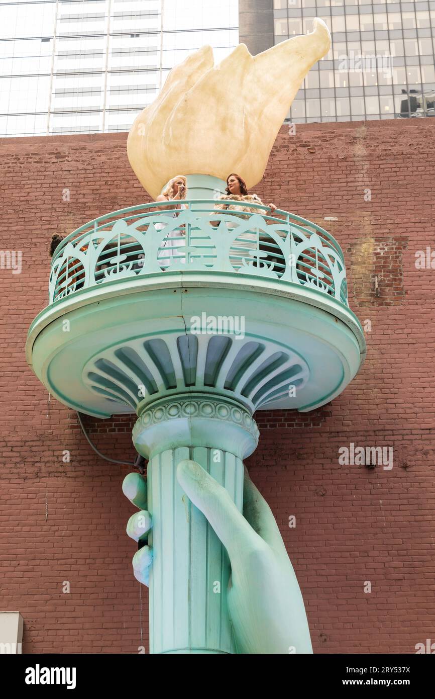 Deanna Giulietti and Sarah Cline perform Torch Song Series debut on ...