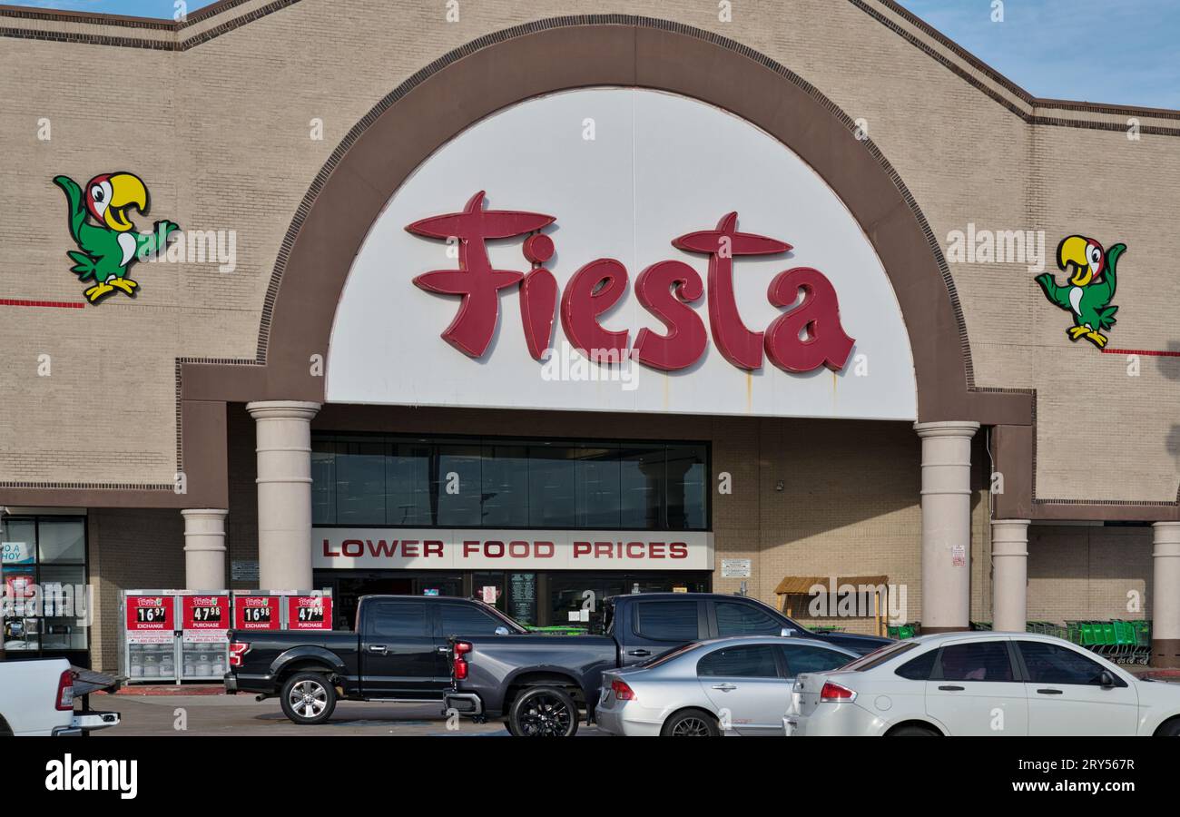 Houston, Texas USA 07-04-2023: Fiesta Mart business storefront exterior ...