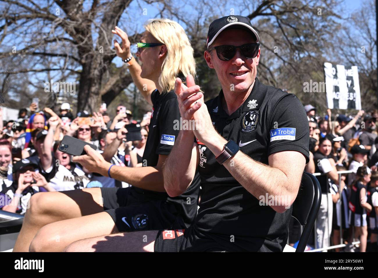 Melbourne Australia 29th Sep 2023 Darcy Moore Of Collingwood Left