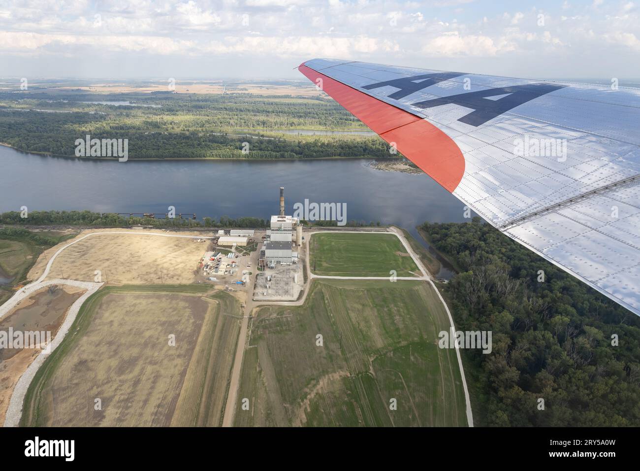 The Flagship Detroit a restored 1937 Douglas DC-3 aircraft visited ...