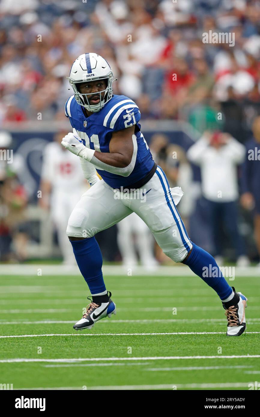 Indianapolis Colts running back Zack Moss (21) during an NFL football ...