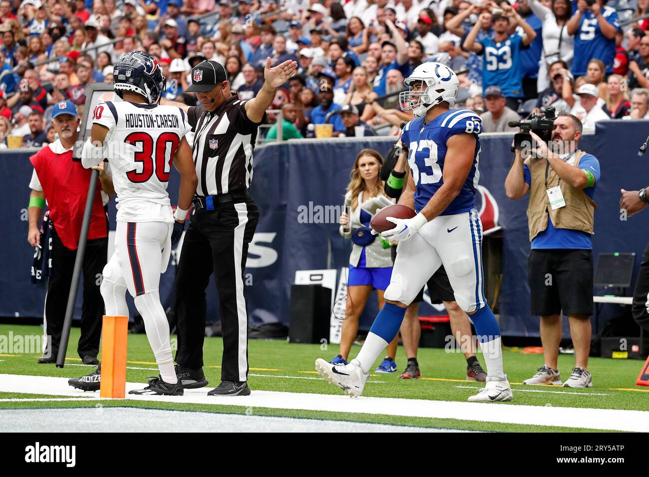 Indianapolis Colts tight end Kylen Granson (83) celebrates after ...