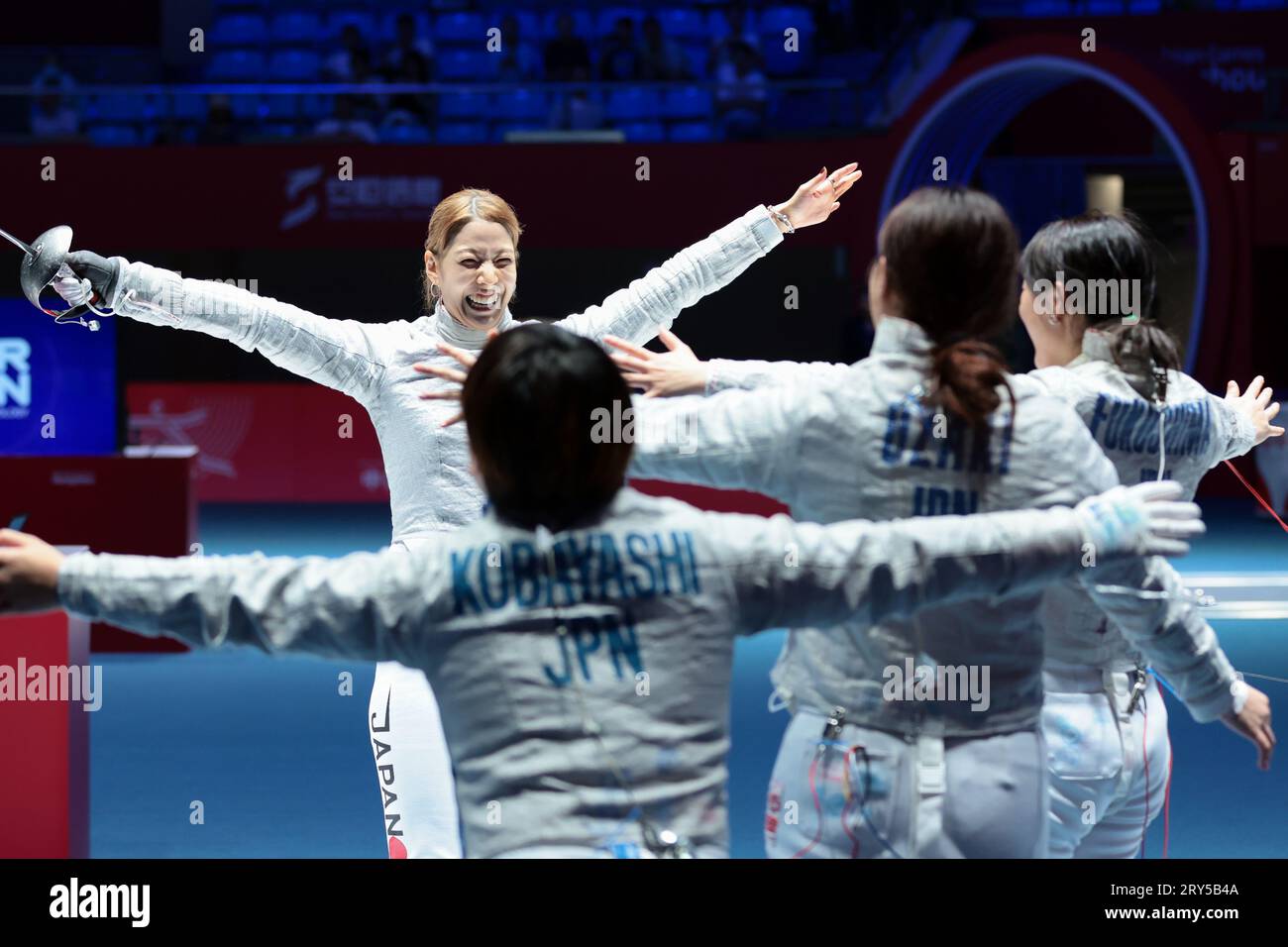 Hangzhou, China. 28th Sep, 2023. Misaki Emura & Japan team group ...