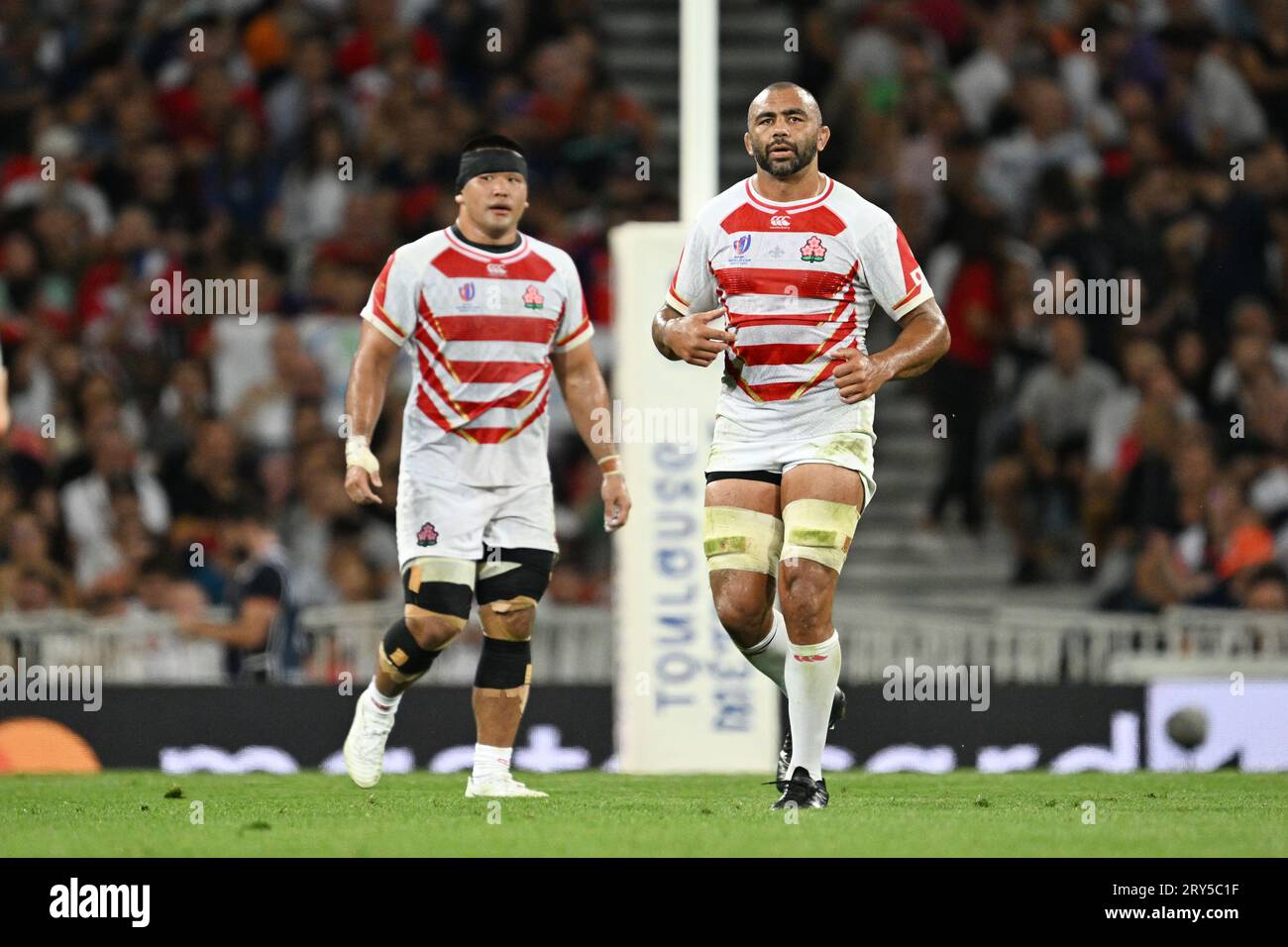 Toulouse, France. Credit: MATSUO. 28th Sep, 2023. (L-R) Jiwon Gu, /Michael Leitch (JPN) Rugby ...