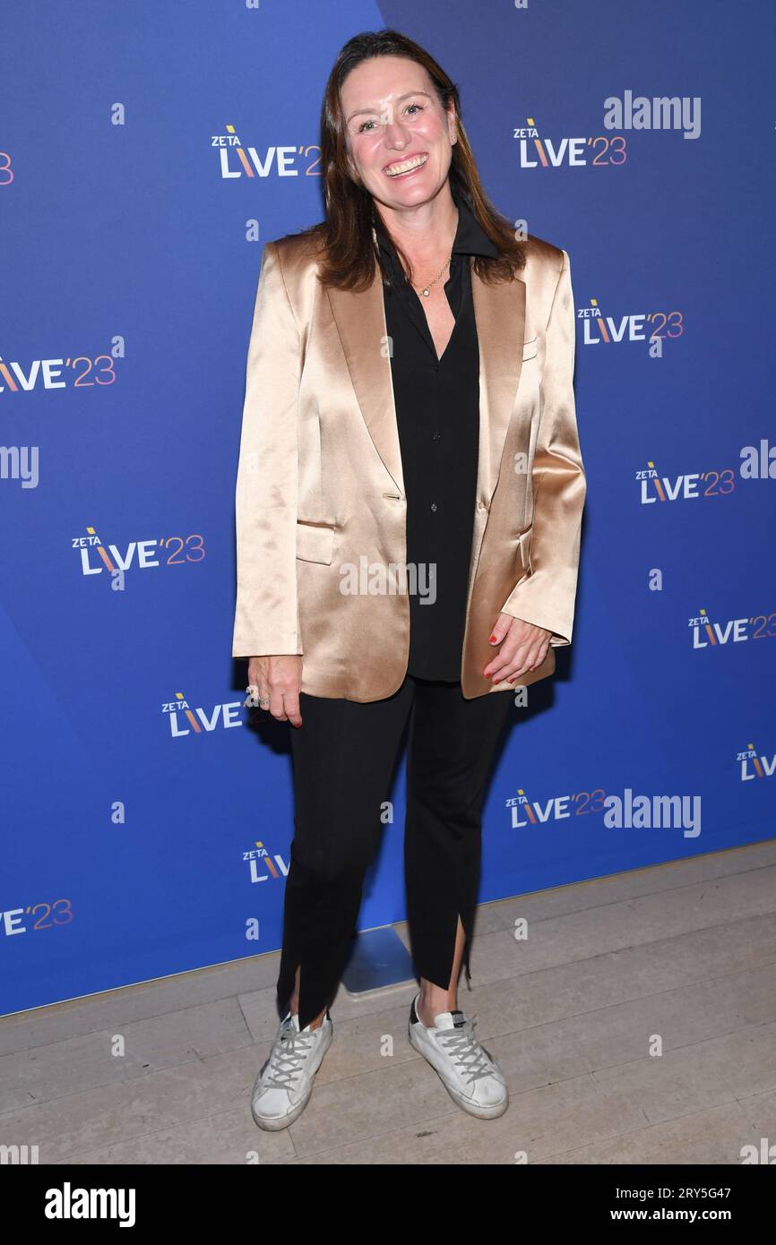 Sophie kelly hi-res stock photography and images - Alamy