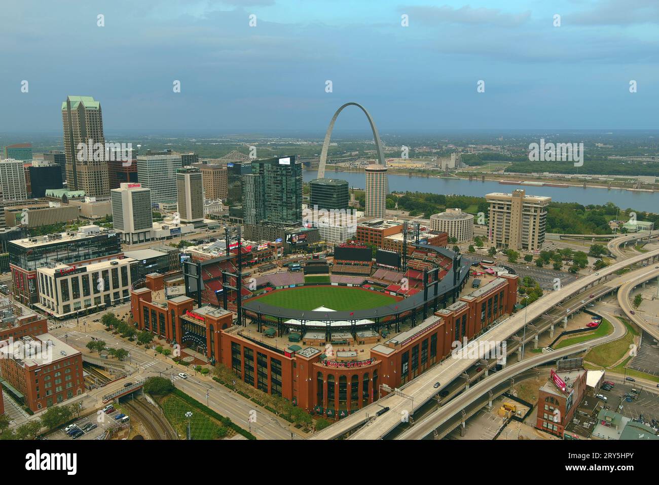 Aerial busch stadium hi-res stock photography and images - Alamy