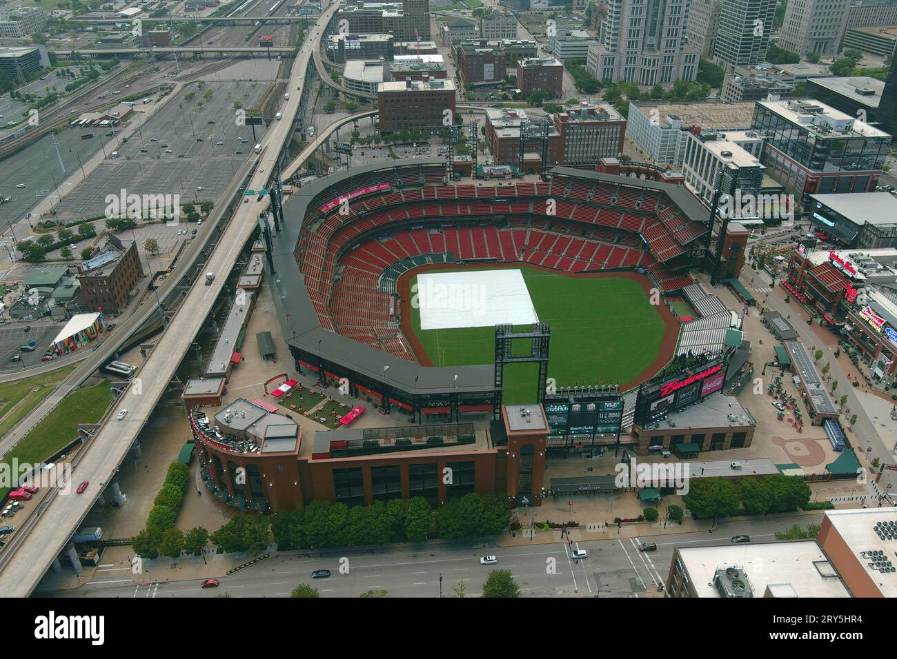 Aerial busch stadium hi-res stock photography and images - Alamy
