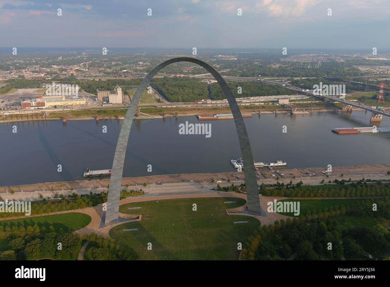 A general overall aerial view of the Gateway Arch along the Mississippi ...