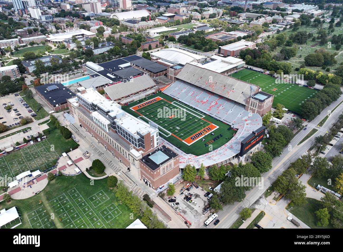 A general overall aerial view of Memorial Stadium on the University of ...