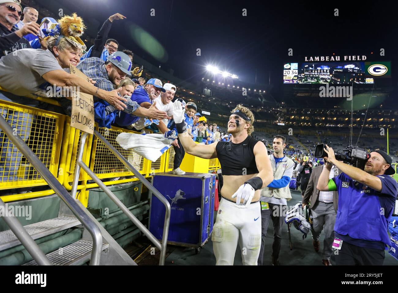 Green Bay, Wisconsin, USA. 28th Sep, 2023. Detroit Lions defensive end ...