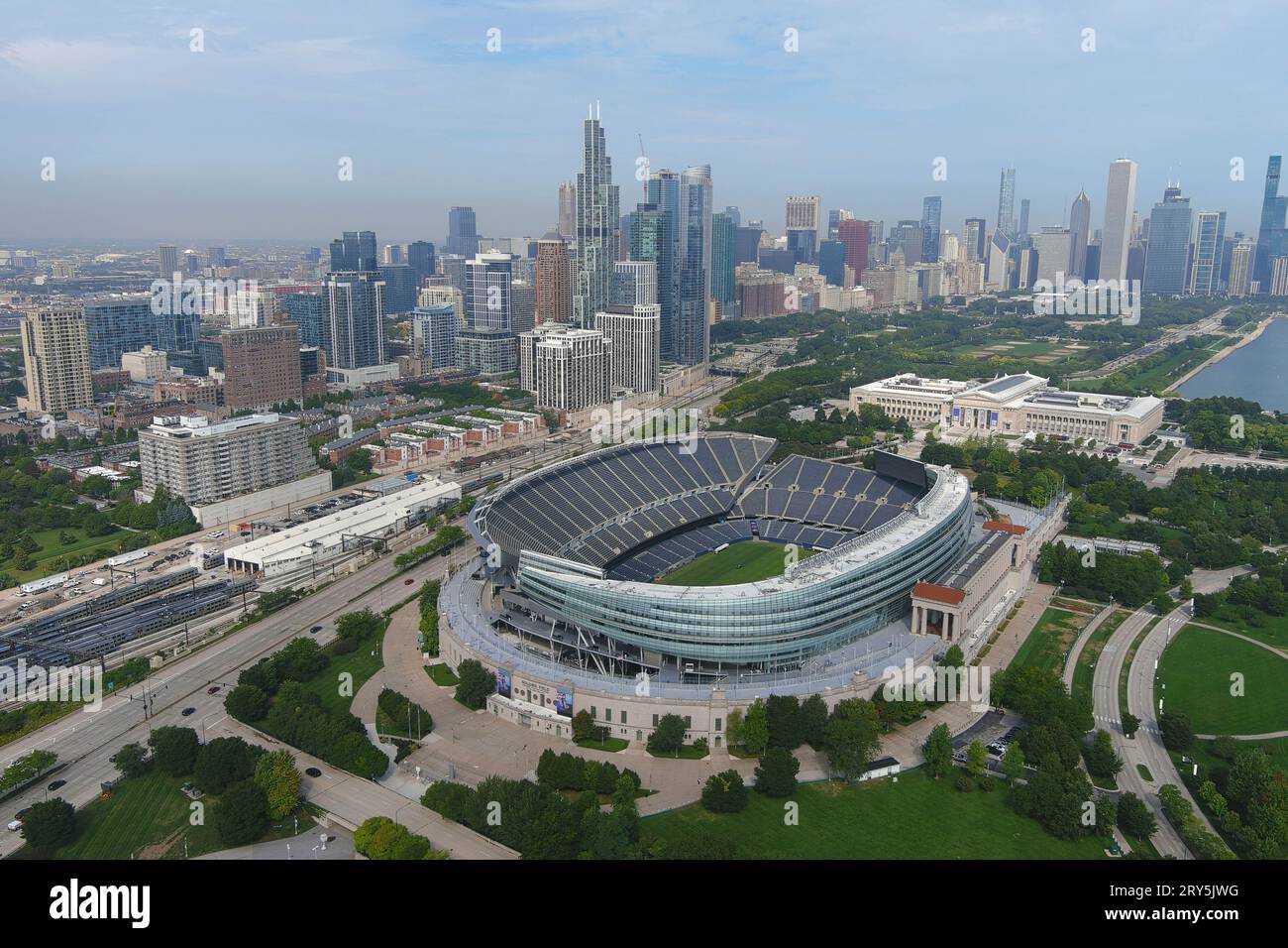 Aerial view stadium soldier field chicago hi-res stock photography and ...