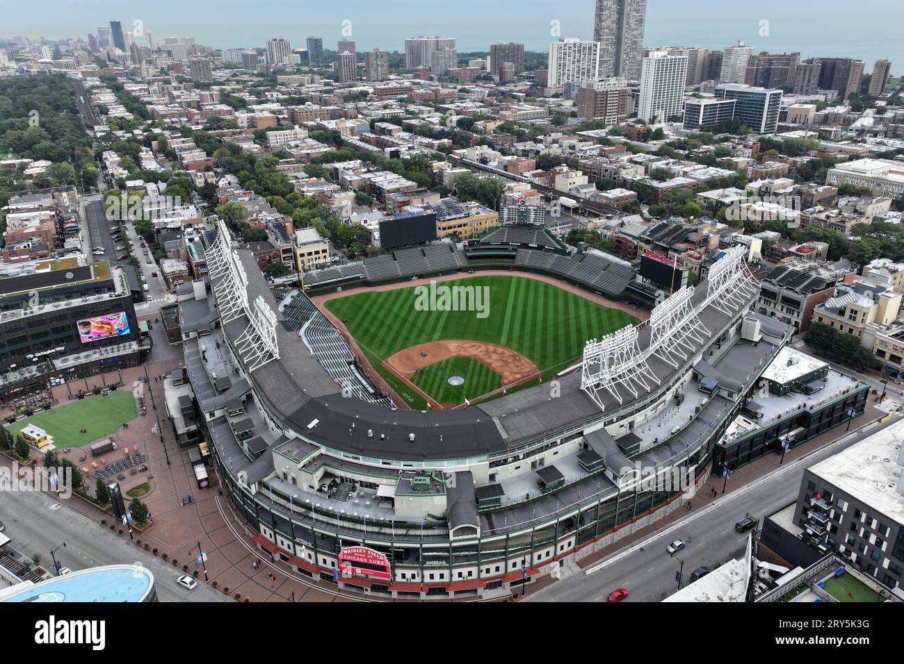 Wrigley field baseball stadium aerial hi-res stock photography and ...