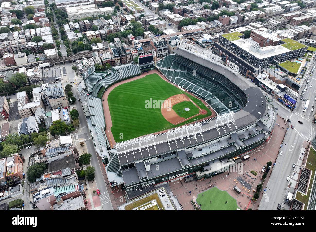 Wrigley field baseball stadium aerial hi-res stock photography and ...