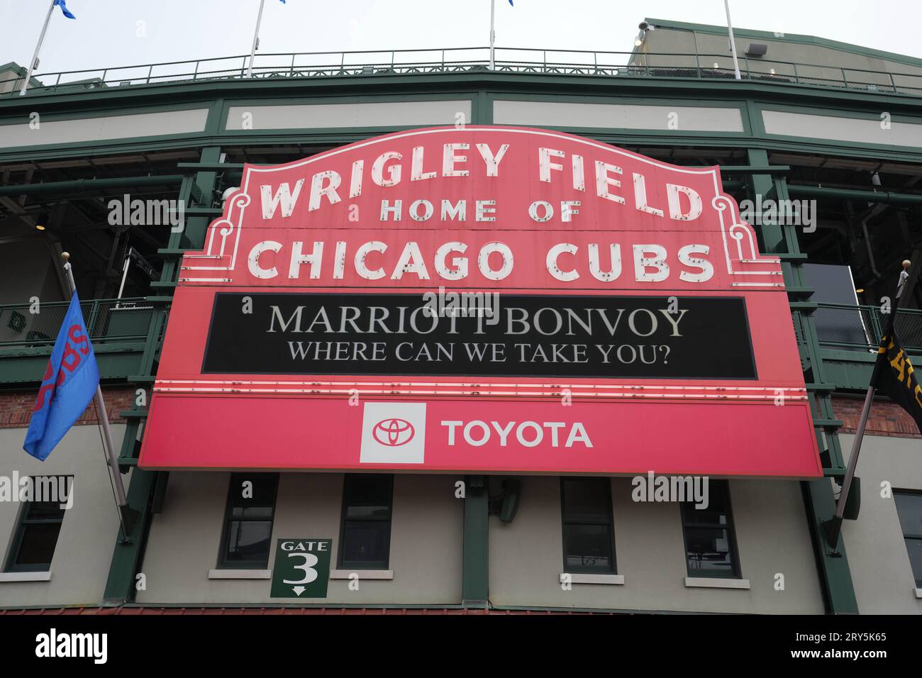 A general overall view wrigley field baseball stadium facade hi-res ...