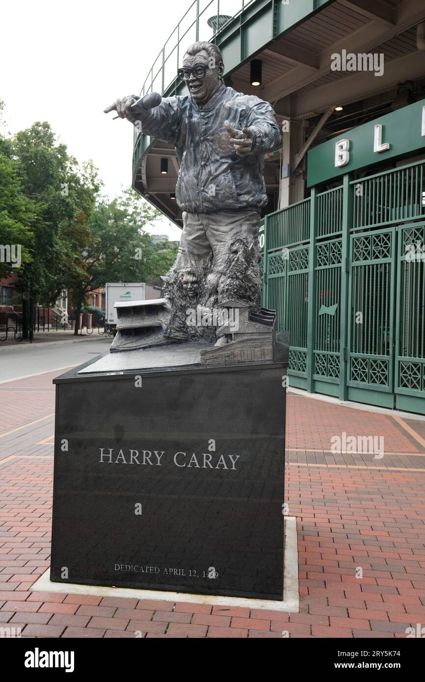 A statue of Chicago Cubs announcer Rocky Harry Caray at Wrigley Field ...