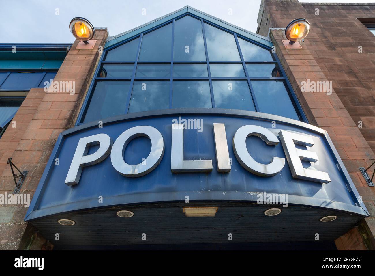 The outside of Dumfries Police Station Stock Photo - Alamy