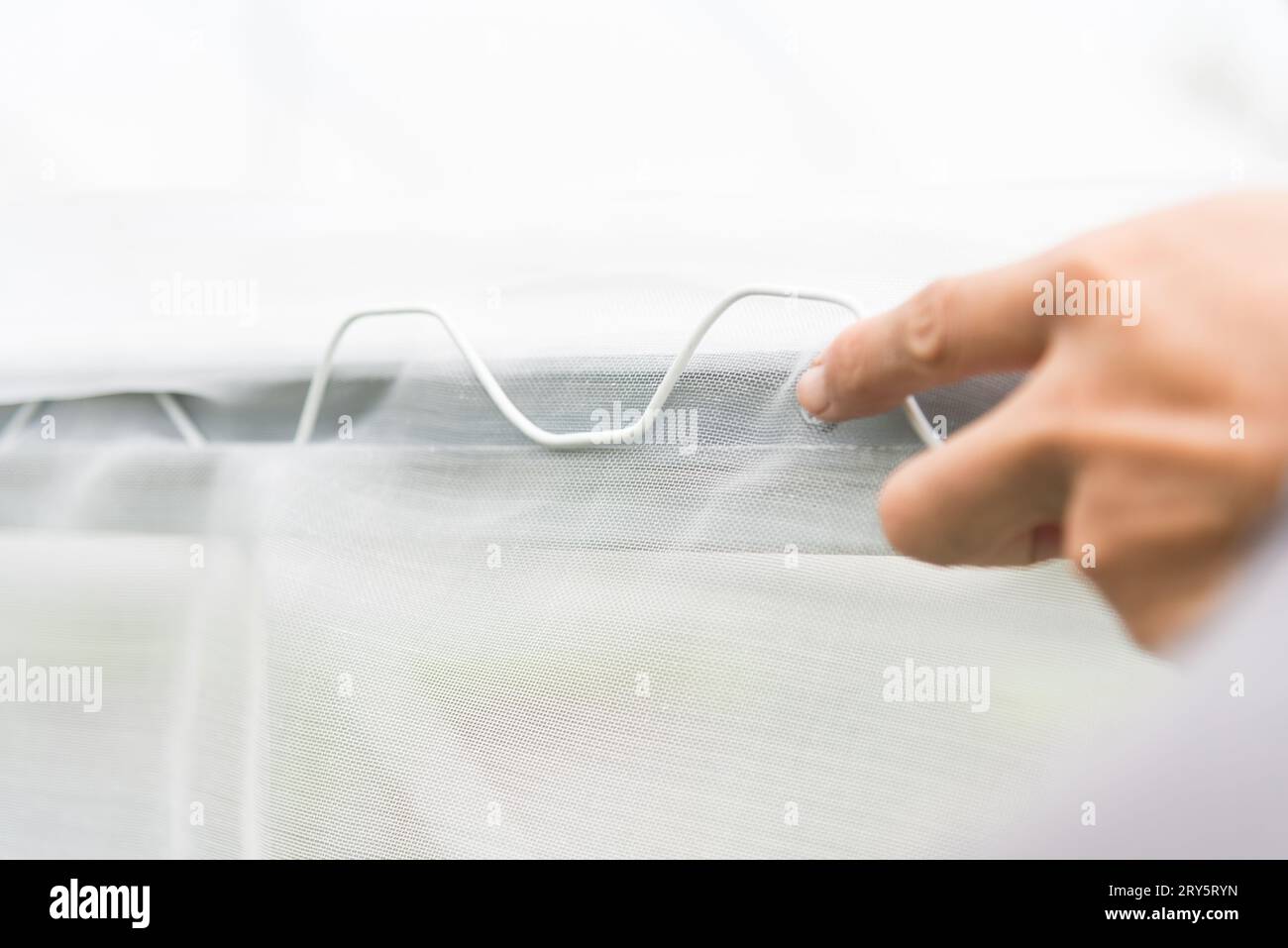 Poly spring lock wire hi-res stock photography and images - Alamy