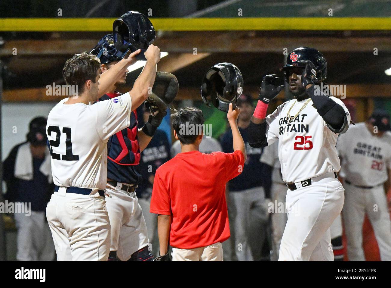 Christopher shamoy hi-res stock photography and images - Alamy