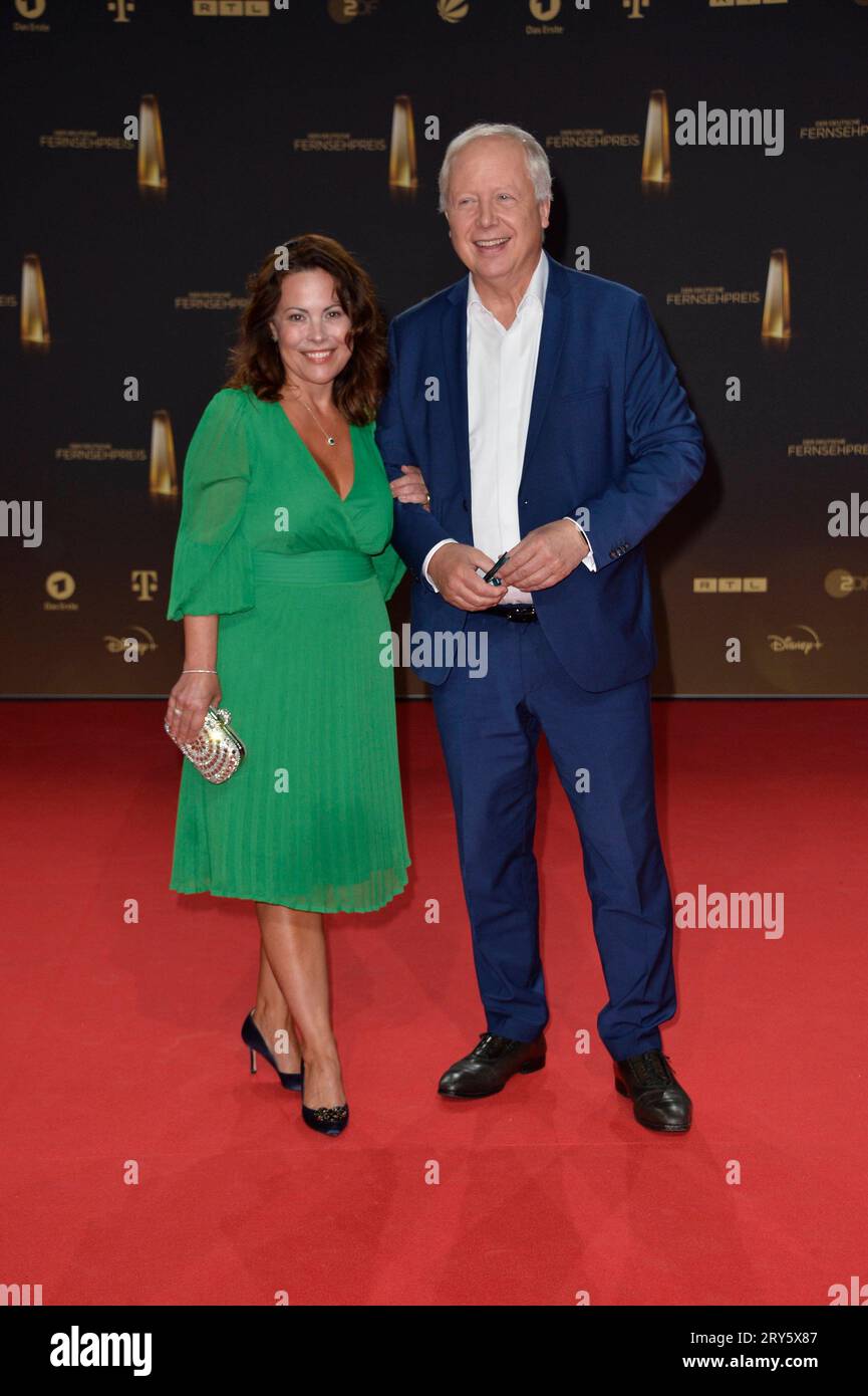Tom Buhrow und Frau Daniela Boff bei der Verleihung des Deutschen ...