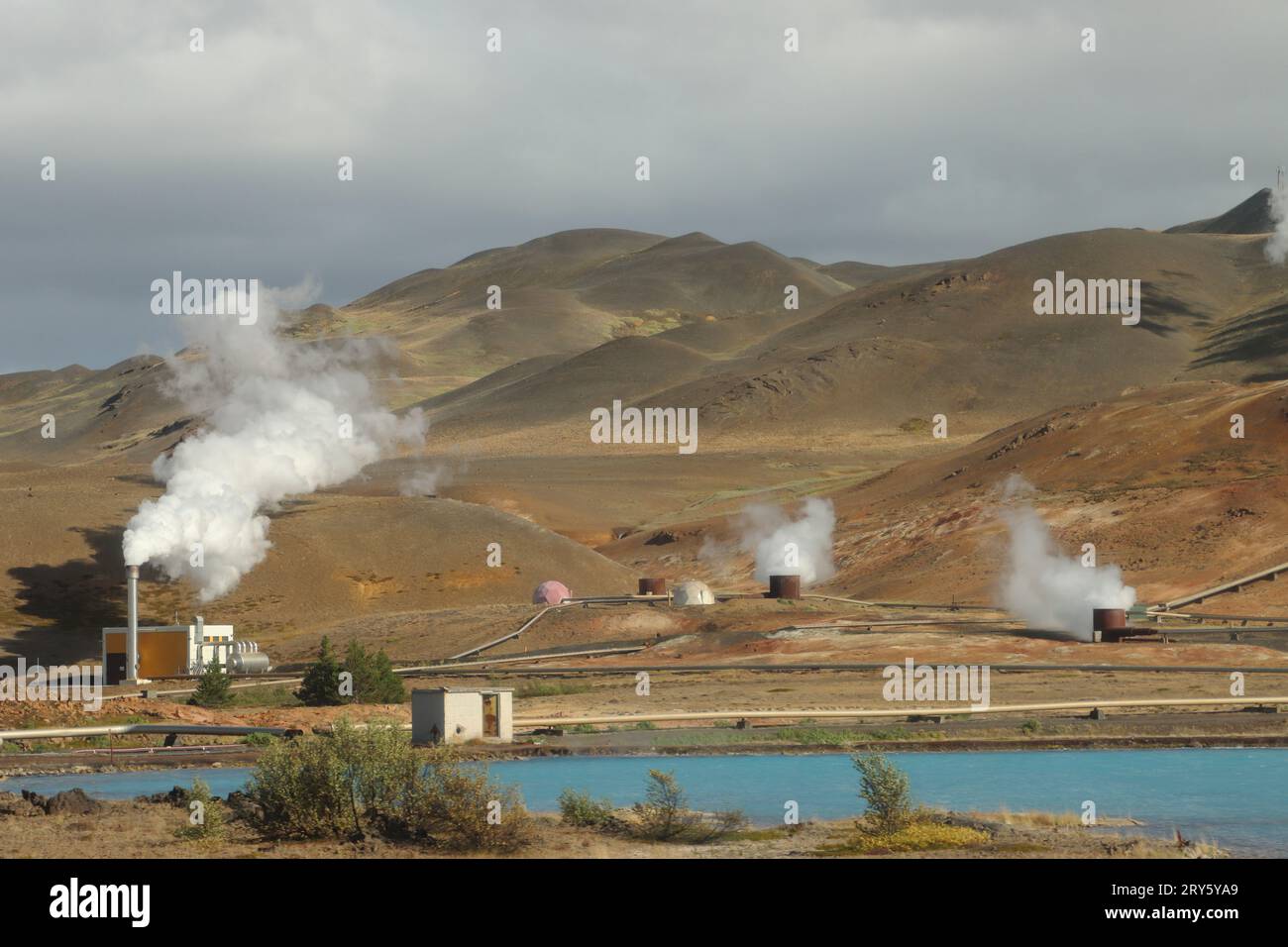 Geothermal power station bjarnarflag hi-res stock photography and ...