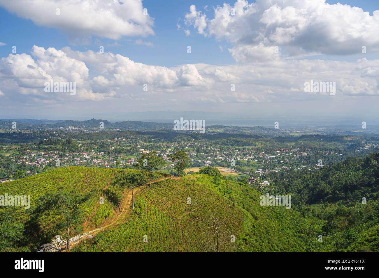 Pemandangan gunung hi-res stock photography and images - Alamy