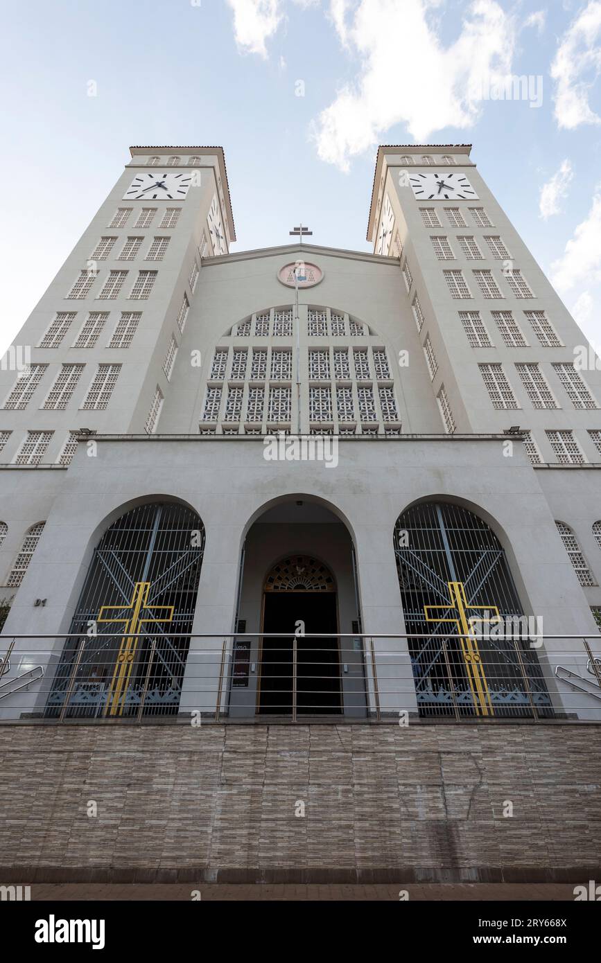 View to big cathedral building in the historic downtown of Cuiabá Stock ...