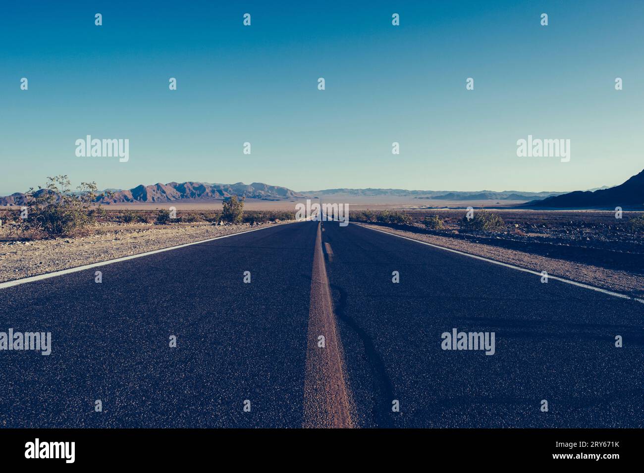 Motorways and highways hi-res stock photography and images - Alamy