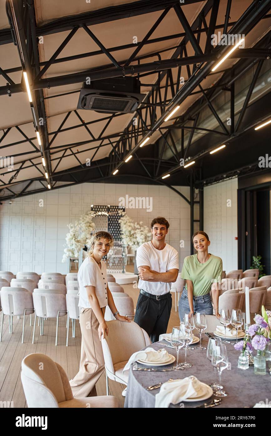 Manager's special hi-res stock photography and images - Alamy