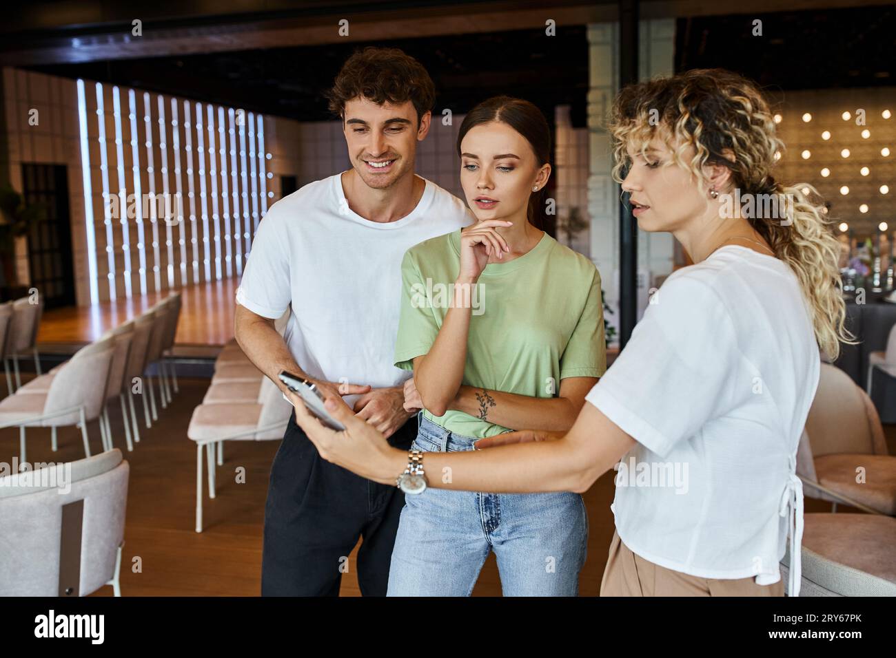 Event management hi-res stock photography and images - Alamy