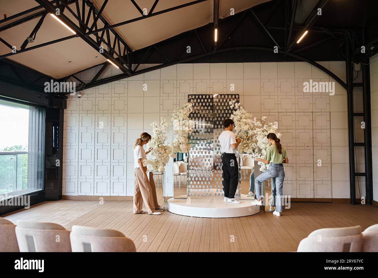 Designers decorating interior hi-res stock photography and images - Alamy