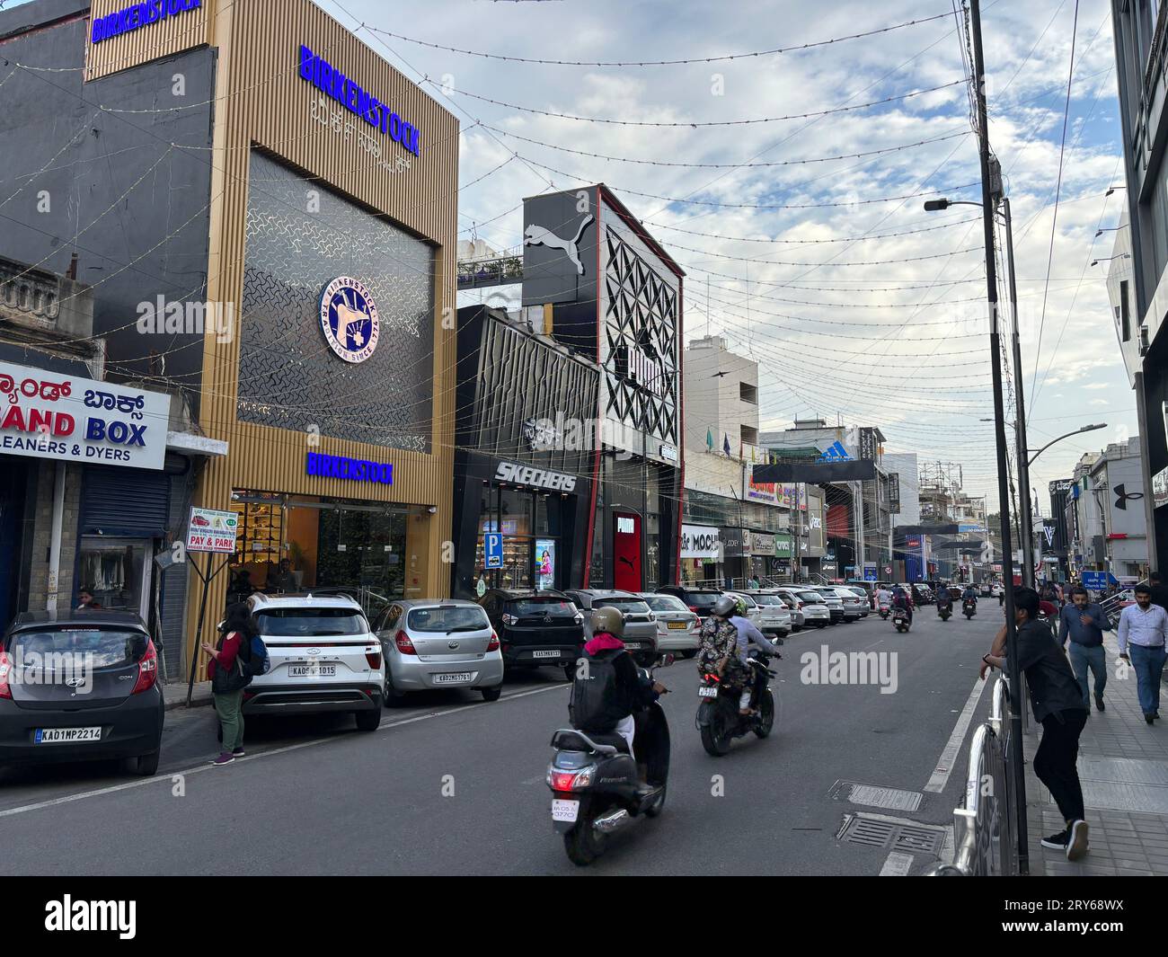 Exclusive shots of brigade road in Bengaluru Stock Photo - Alamy